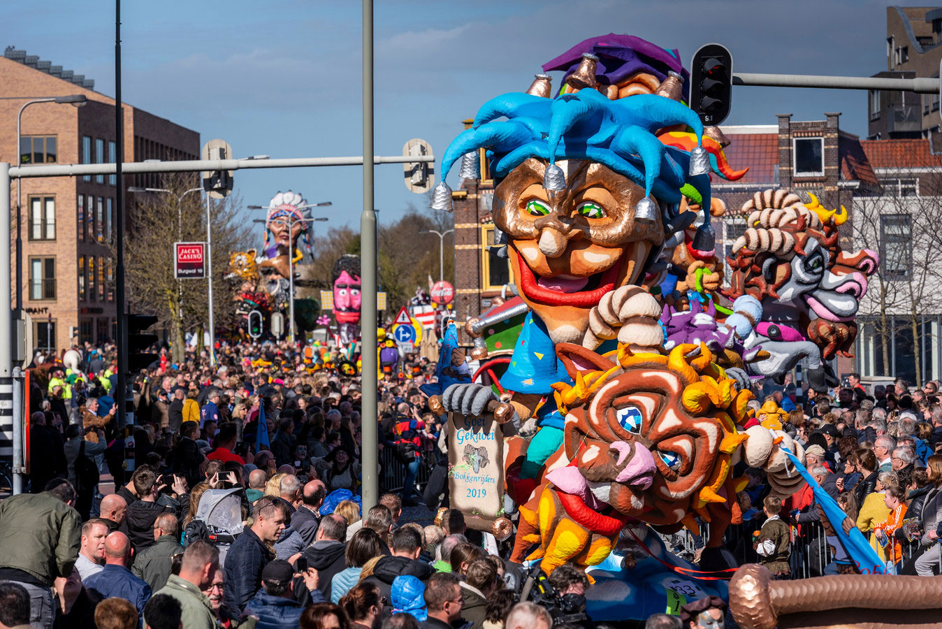 De optocht - Halfvasten | Oss